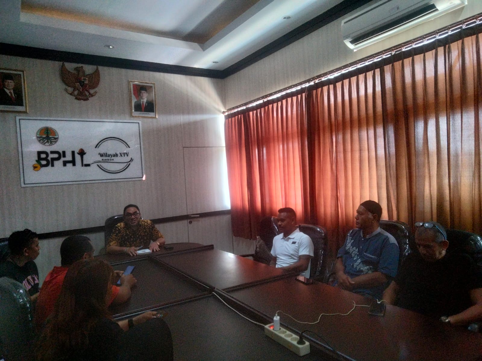 Plaghelmo Membantah Minta Upeti dari Pelaku Usaha. - Info Maluku News