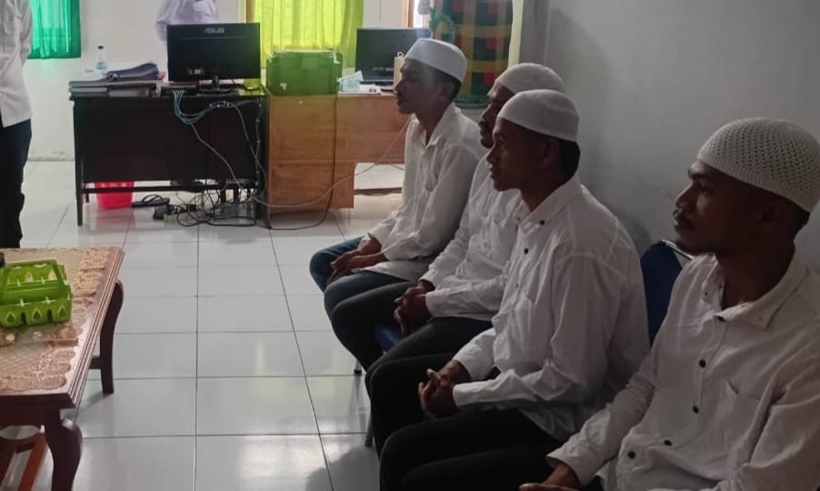 Isue pengaiayaan Empat Warga Titipan Kejaksaan Di Lapas Kelas llb Piru ...